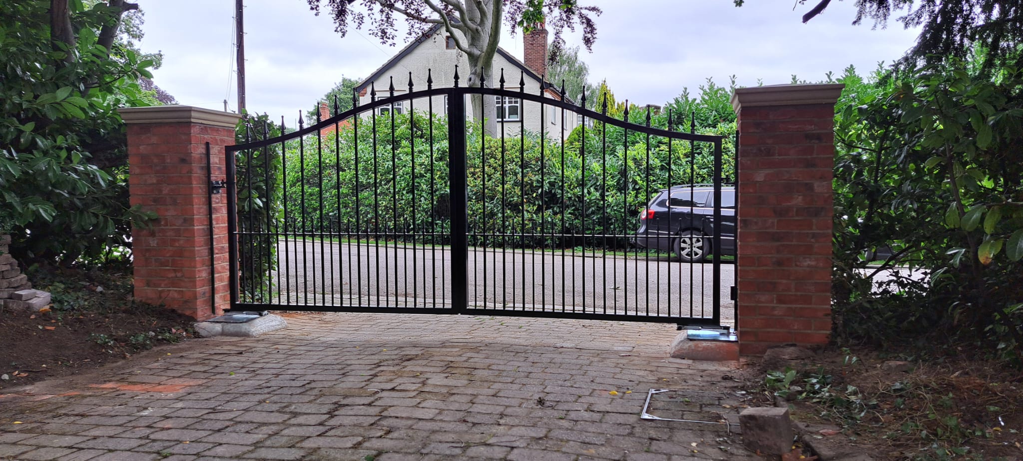 Electric Gates in Bishop Stortford | Custom Gates and Railings